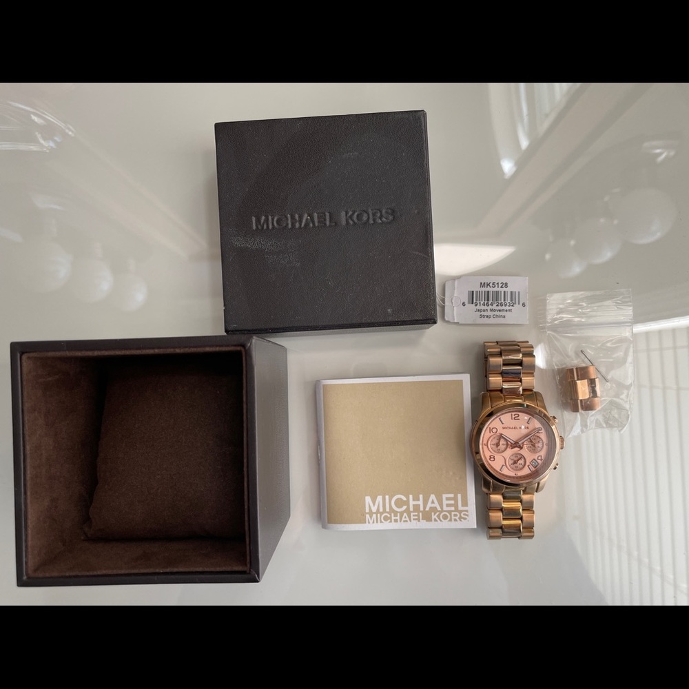 Michael Kors Runway Mk5128 Wristwatch - Gem